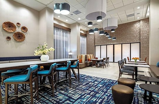 Hampton Inn & Suites Indio
