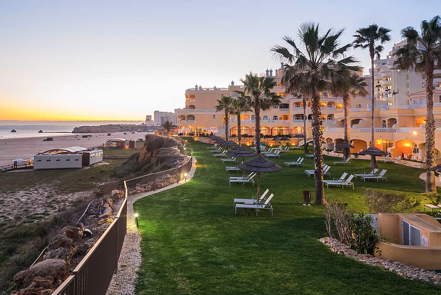 AP Oriental Beach (Adults Only)